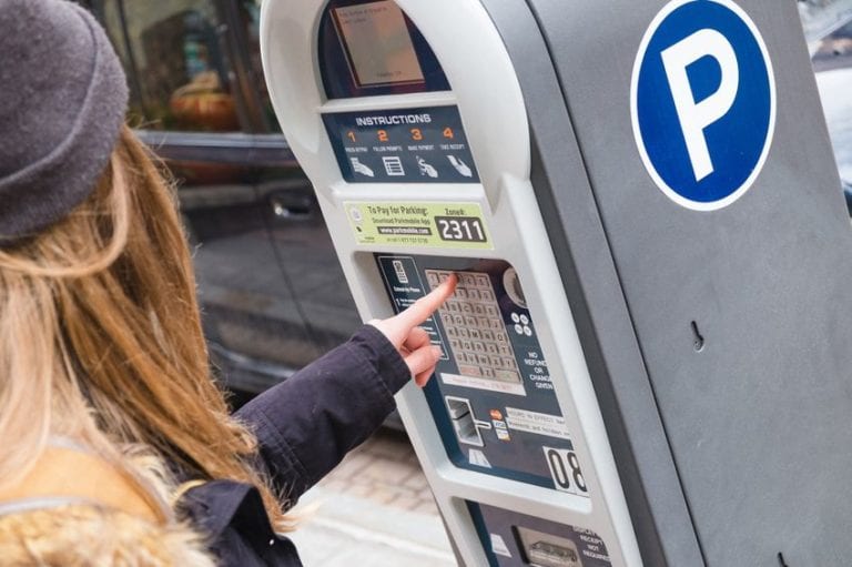 Solar Powered Pay and Display Machines Are the Future of Car Parking