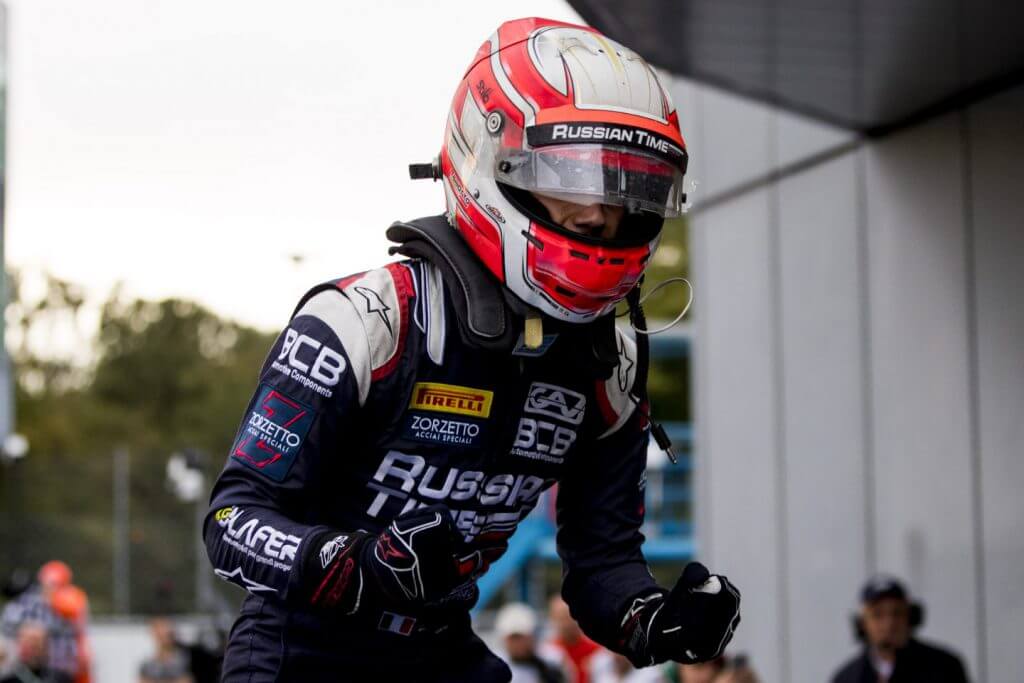 Racer Guide 101: How F1 Racers Wash Their Race Suits? - F1 Formula 1 ...